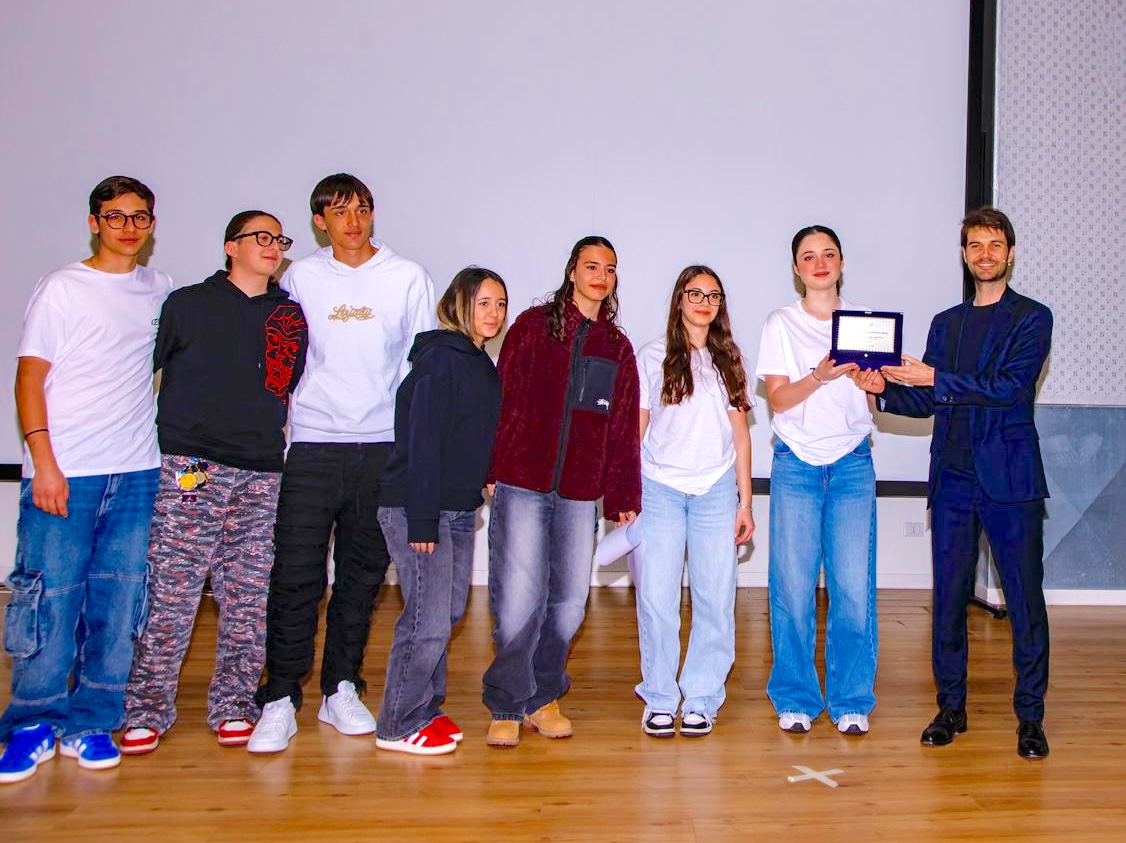"Il tuo futuro che impresa" 2024: vince “Genesis” della 3D del Liceo ...