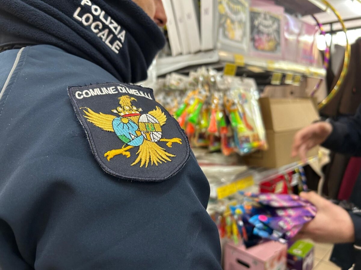 Prodotti per il carnevale privi di marchio CE, scatta il sequestro a ...